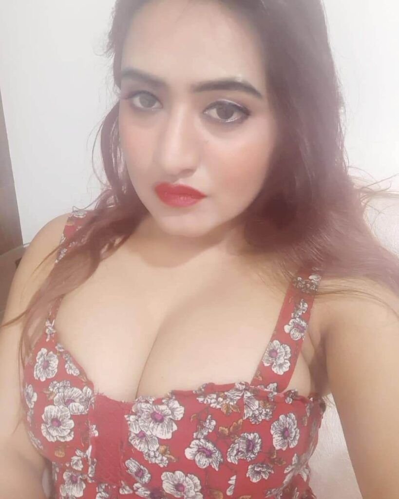 Jills Mohan Wiki Height Weight Body Measurement Boyfriend