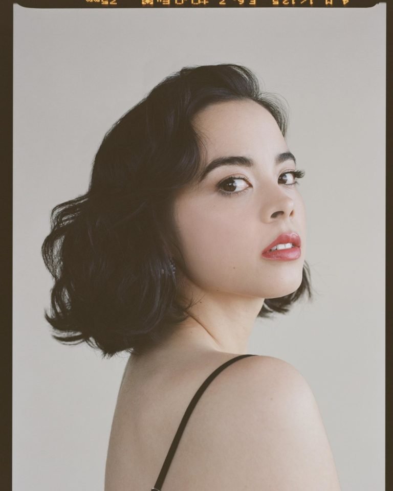 Julia Rehwald Wiki, Age, Height, Weight, Body Measurements