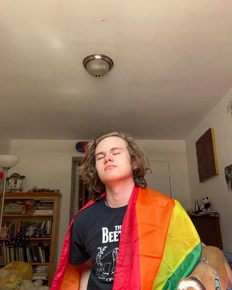 Know About Actor Isaiah Stannard - Bollywoodfever