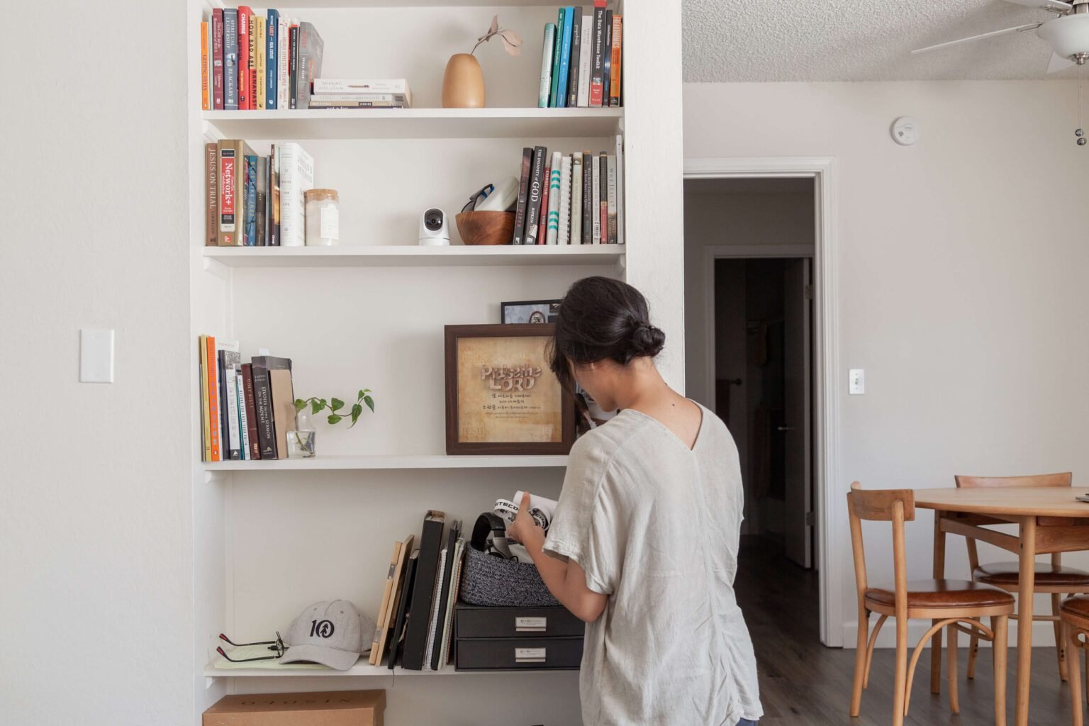 Minimalism: A Comprehensive Guide to Simplify Your Life and Find Inner ...